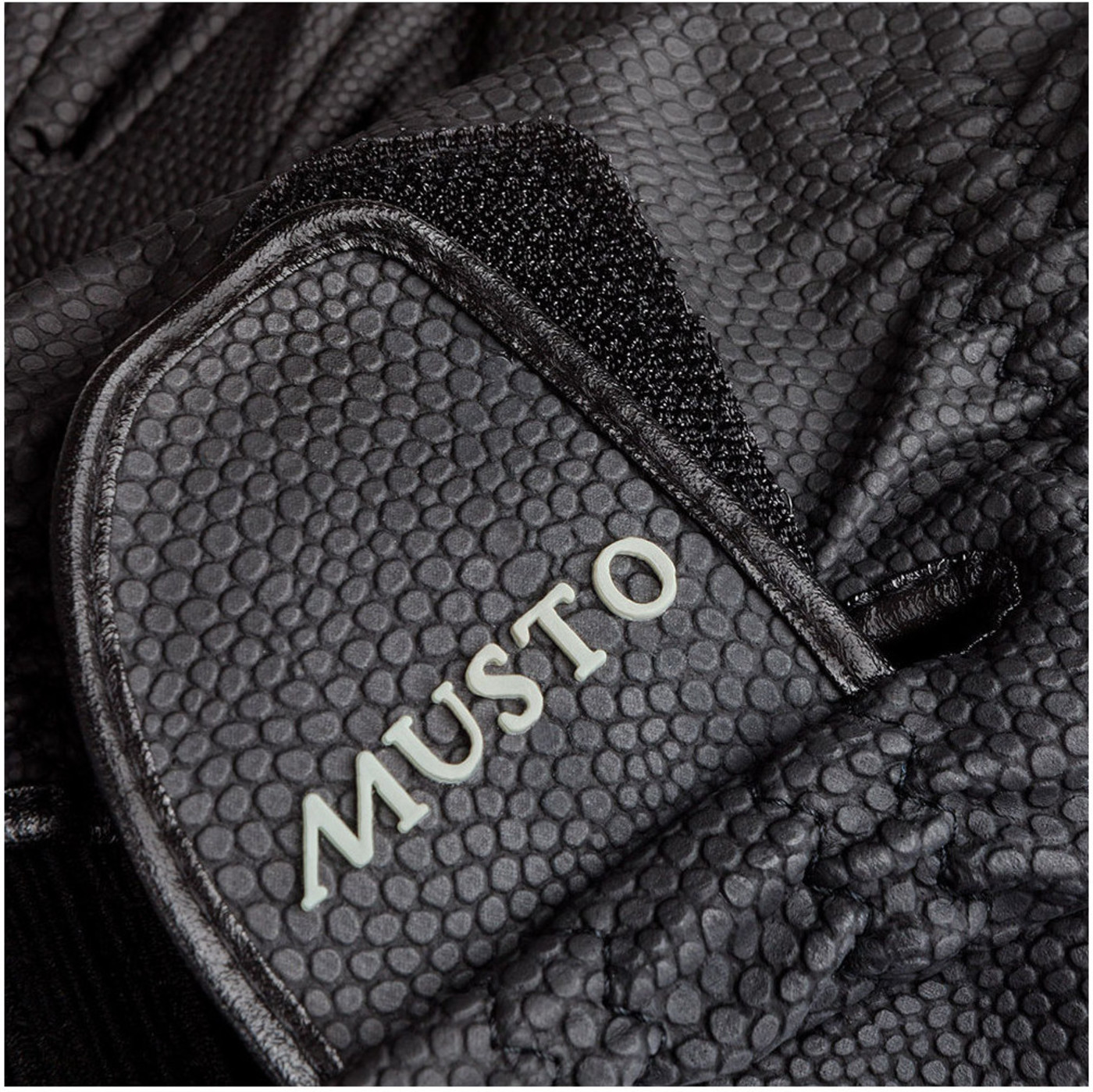 Musto Competition Gloves | The Drillshed